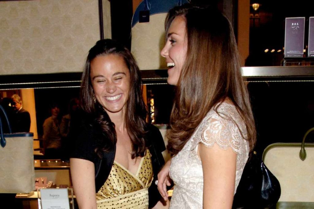 Kate Middleton e Pippa, retroscena allucinante sul loro rapporto: "In ...