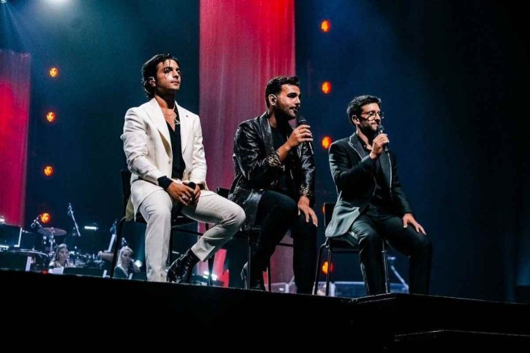 Il Volo, tutta una città ai piedi dei tre componenti: "Un onore"