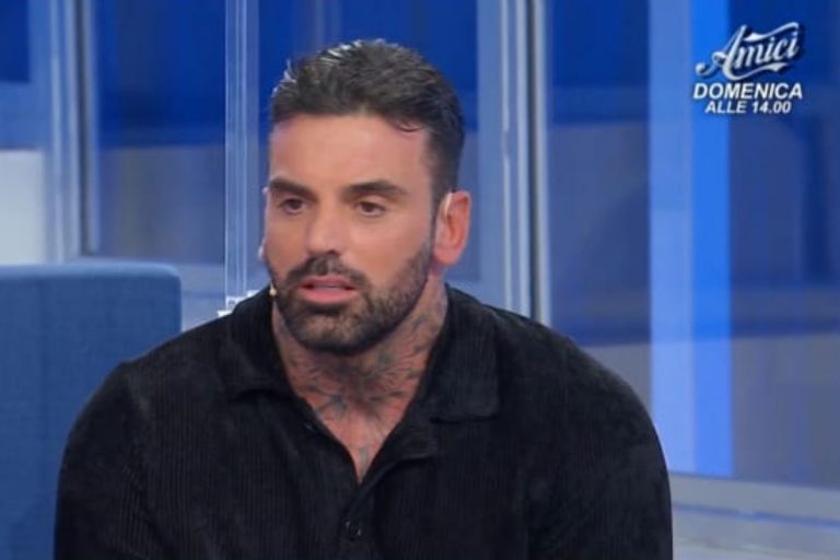 Mario Cusitore, come si sta comportando dopo la cacciata da “Uomini e ...